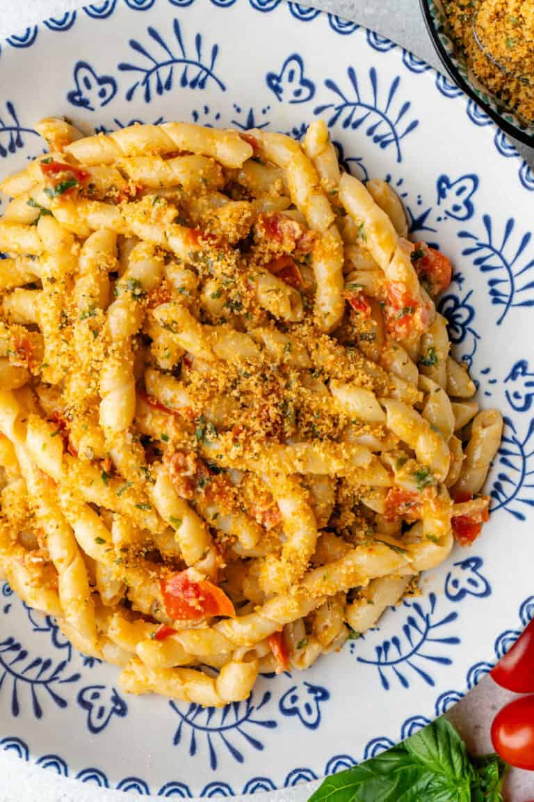 Pesto alla Trapanese - Sicilian Pesto (Authentic & Easy) - Cooking With ...
