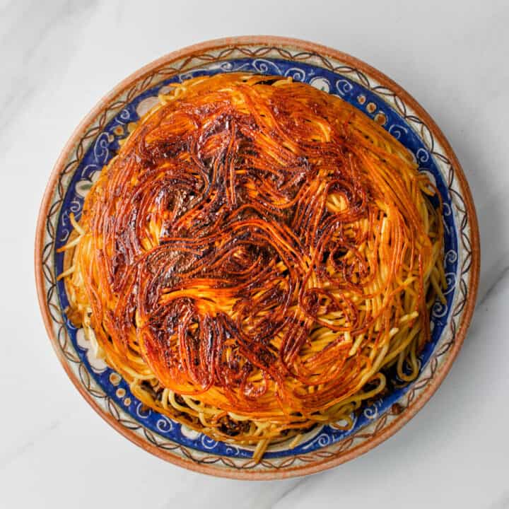 Makaroni (Persian Spaghetti) - Cooking With Ayeh