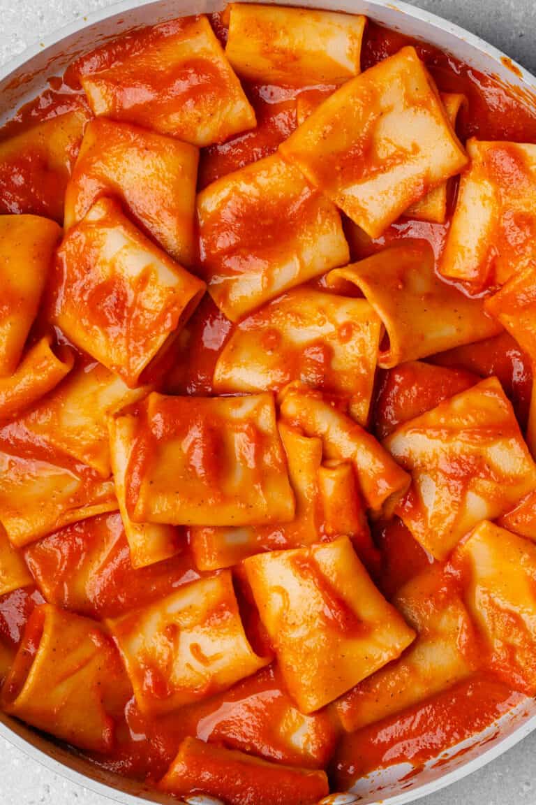 Sugo Recipe (Italian Homemade Tomato Sauce) - Cooking With Ayeh