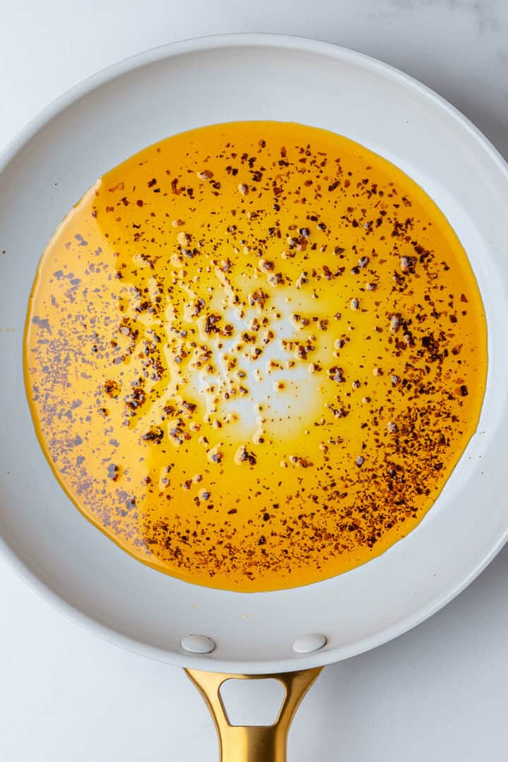 Cilbir - Turkish Eggs (Ready in 15 minutes with 6 Ingredients ...