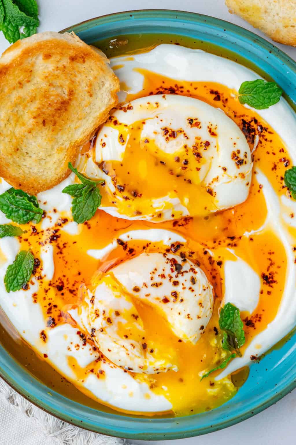 Cilbir - Turkish Eggs (Ready in 15 minutes with 6 Ingredients ...