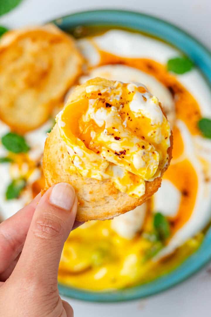 Cilbir - Turkish Eggs (Ready in 15 minutes with 6 Ingredients ...