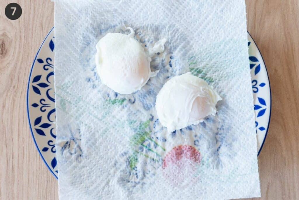Cilbir - Turkish Eggs (Ready in 15 minutes with 6 Ingredients ...