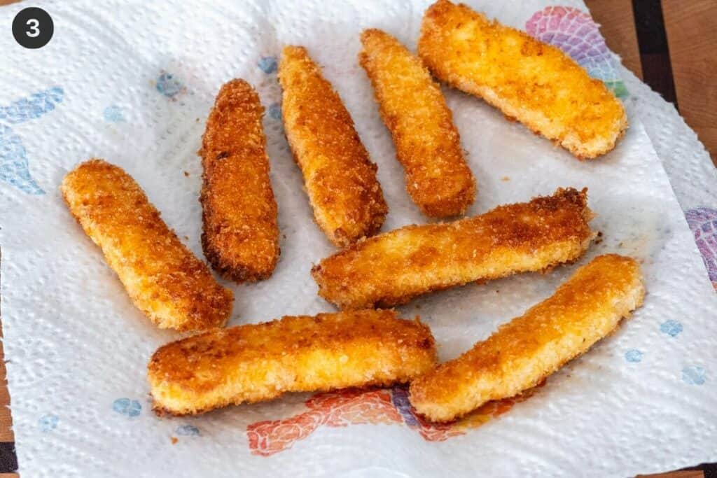 Crispy Halloumi Fries (Air Fryer, Pan Fry or Oven Baked) - Cooking With ...