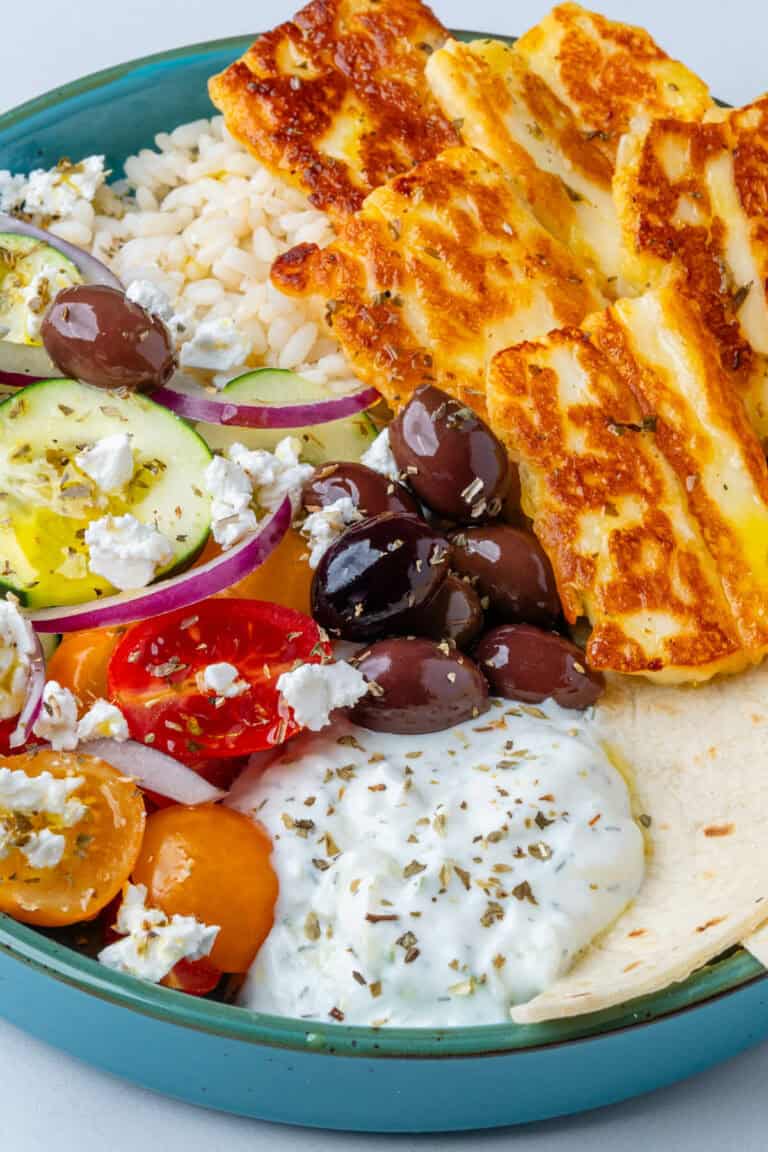 Greek Bowls (with Golden Halloumi - Vegetarian) - Cooking With Ayeh