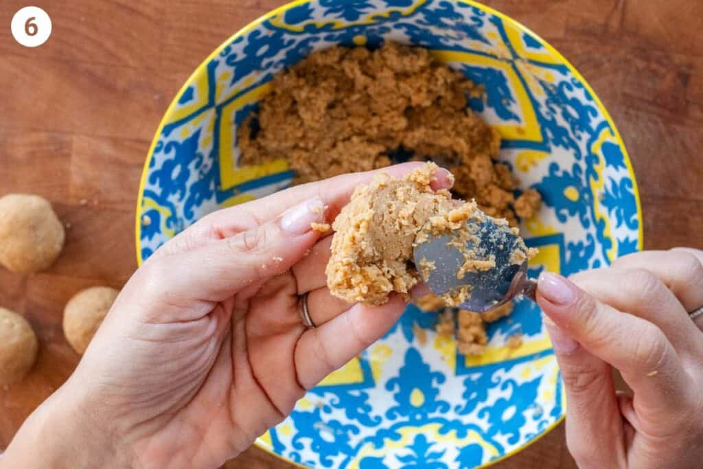 Tiramisu Truffles (Easy in 15 Minutes) - Cooking With Ayeh