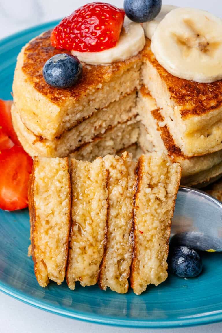 Cottage Cheese Pancakes (Healthy - 23g Protein) - Cooking With Ayeh